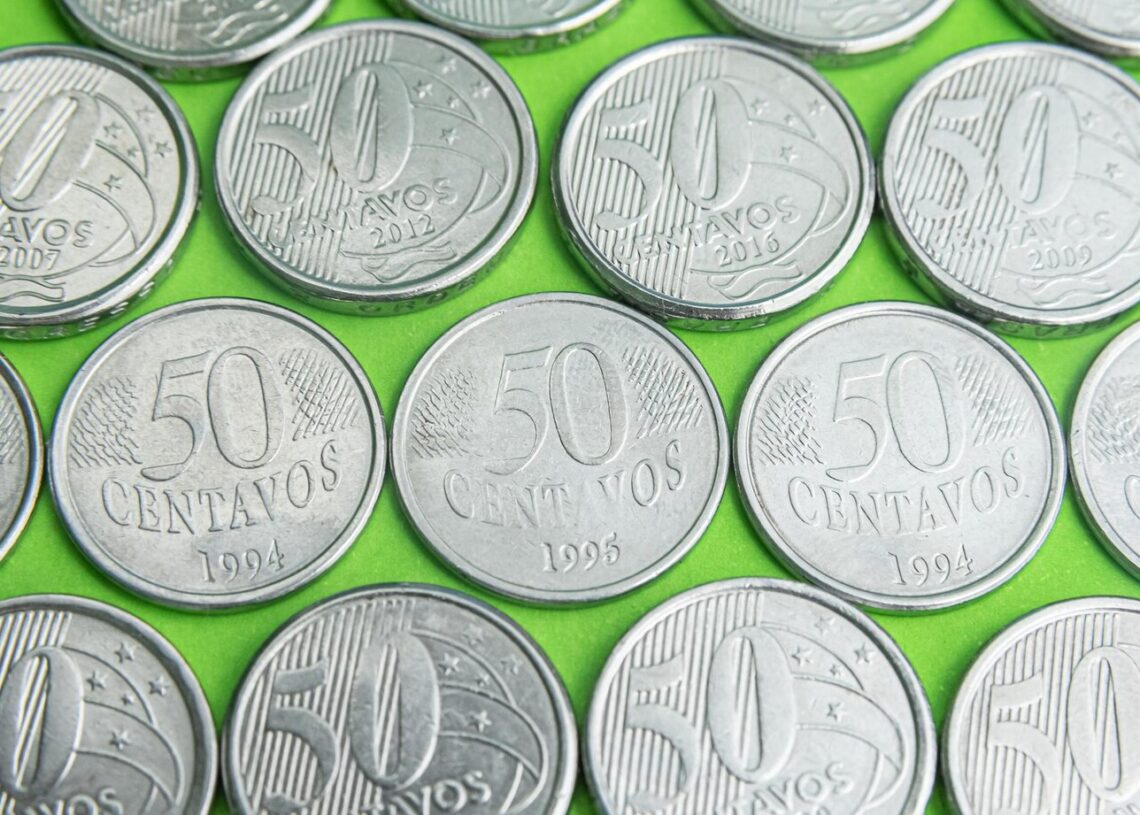 CRUZADO: Confira 4 Moedas Antigas que Podem Valer Muito!